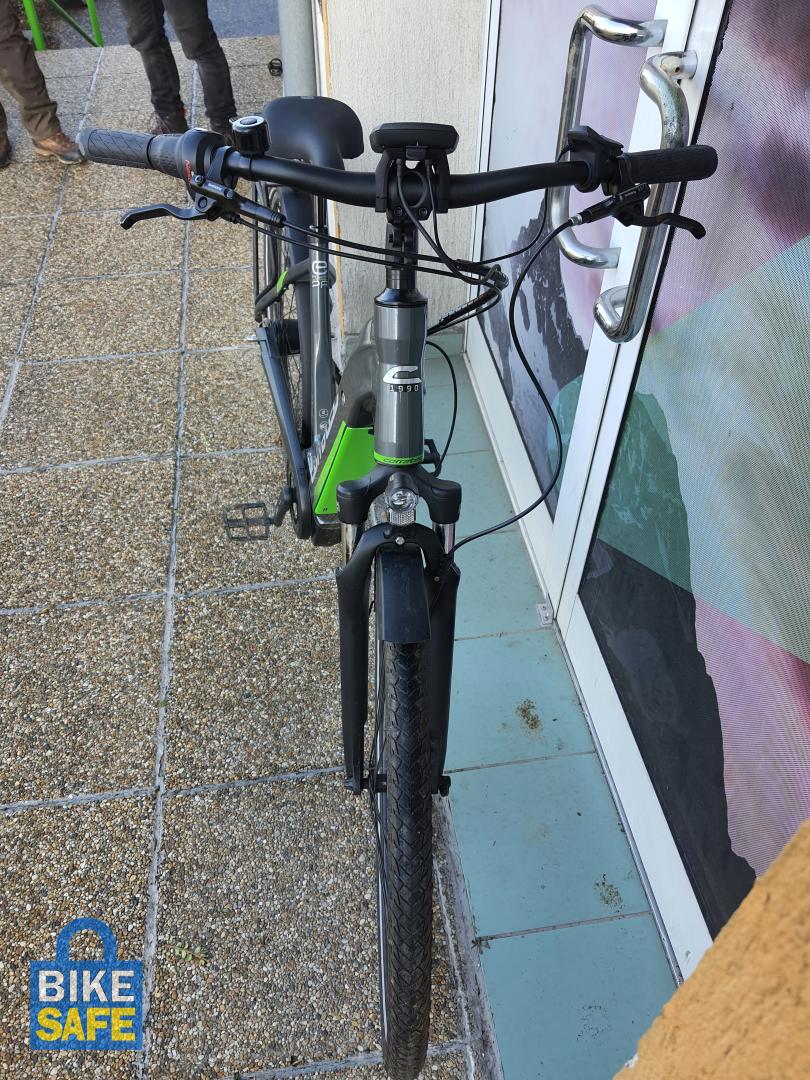 Corratec E-Power Trekking - BikeSafe.hu